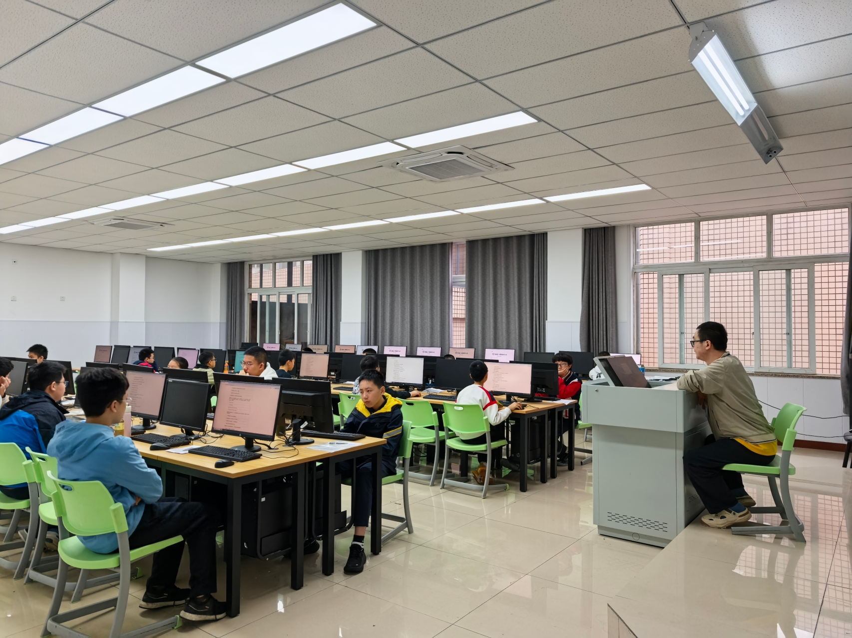 “模” 力启动！首次CCF LMCC第一轮认证顺利举行，第二轮晋级规则公布-大模型能力认证